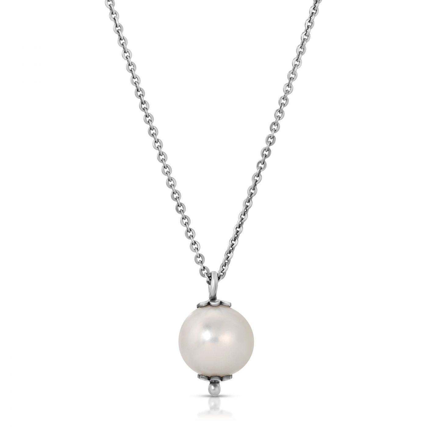 Interview Pearl Pendant Necklace - The Wandering Jewel Jewelry Store